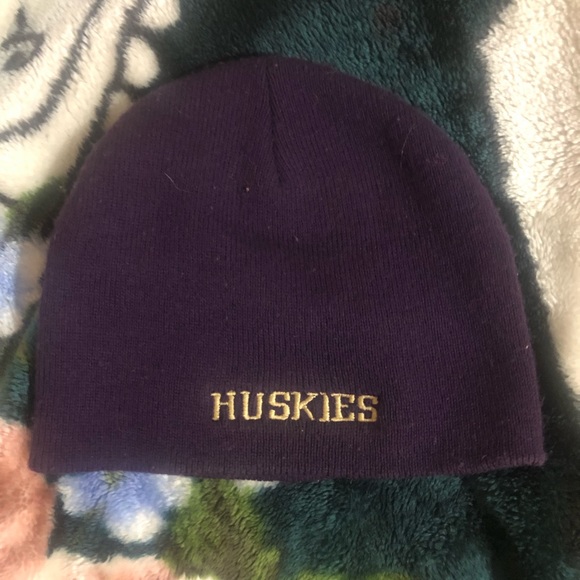 Accessories | Husky Uwuniversity Wa Beanie | Poshmark